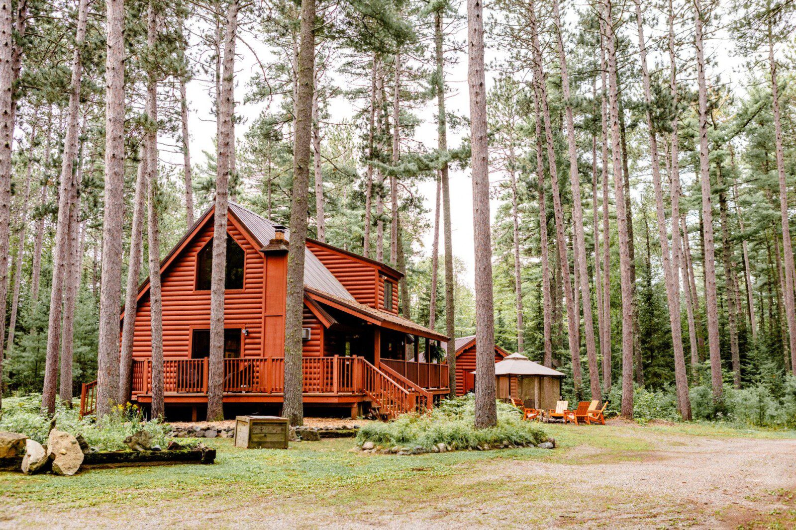 Home - Piney Woods Retreat